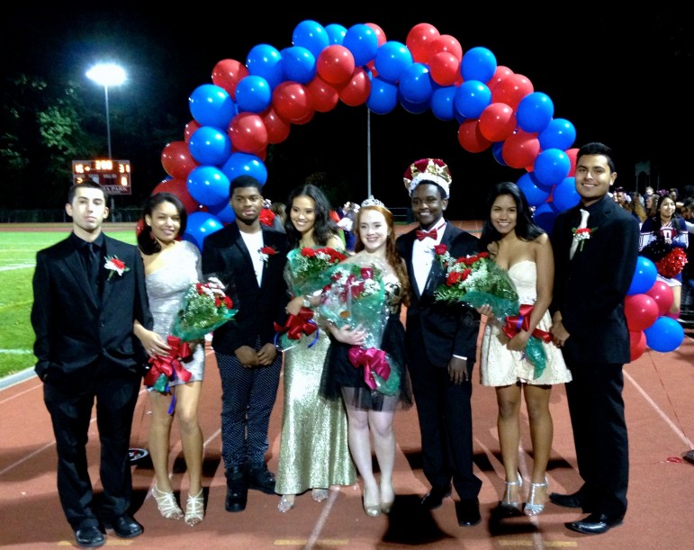 DHS holds homecoming court - Dunellen 411Dunellen 411